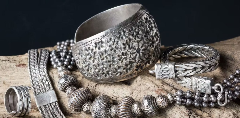 What Is Silver Used For? [Full guide written by a silver expert ...